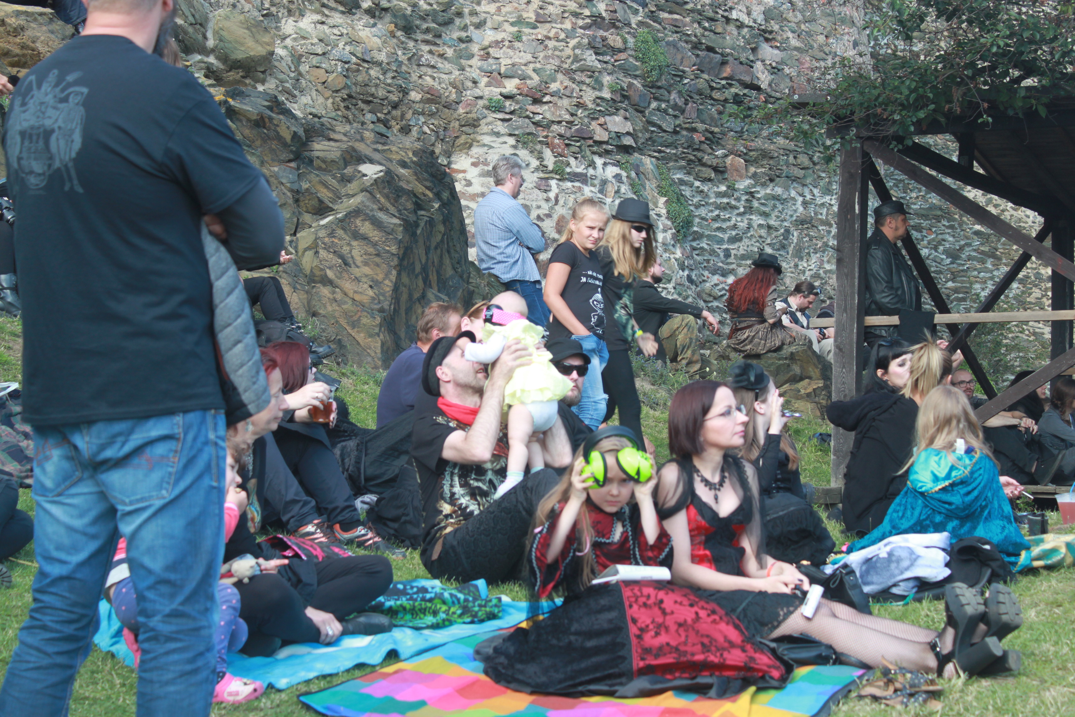 Castle Party @Bolków: The Bright Light of Darkness – Poland In Your ...